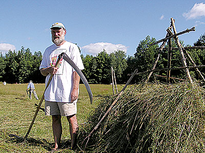 Scythe Supply - Maine Organic Farmers and Gardeners
